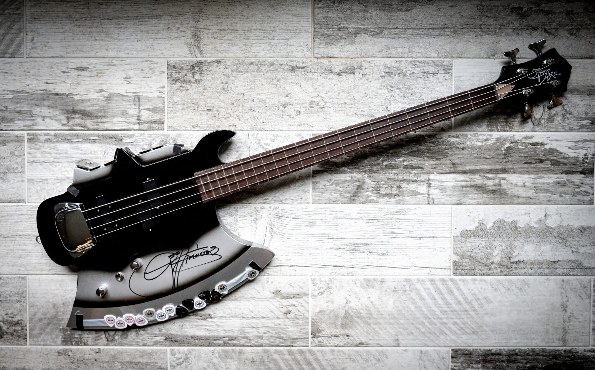Music Support Rock Icons fundraising auction - Music Support